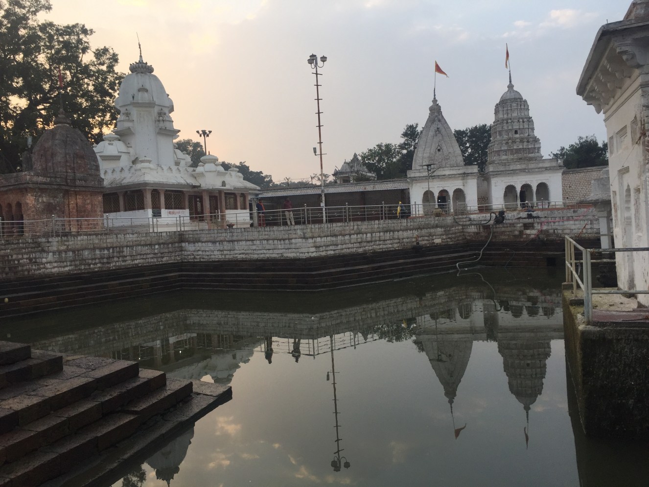 Experience of Narmada Parikrama in 2020: a 3500 km pilgrimage along the ...