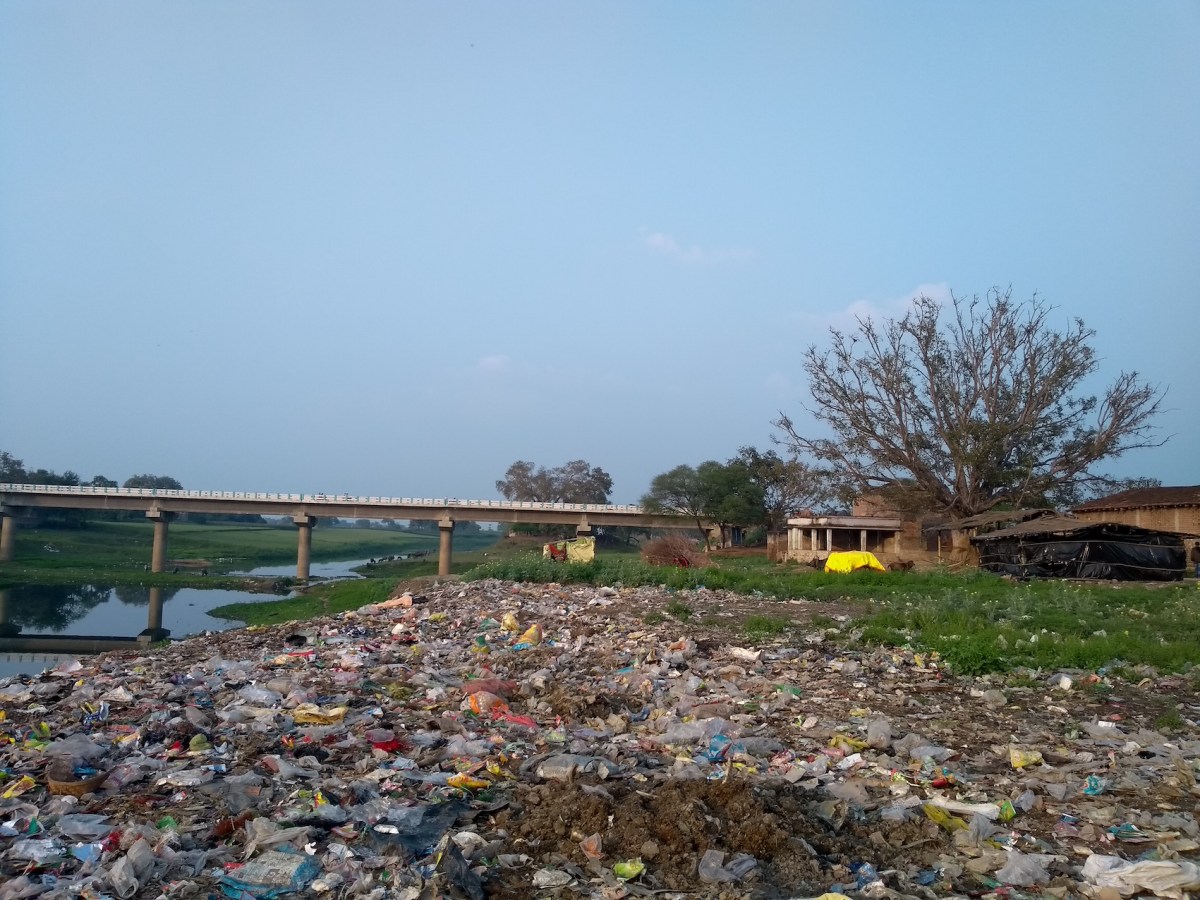 How did Champa Nadi (river in Bhagalpur, Bihar) become Nala (drain ...