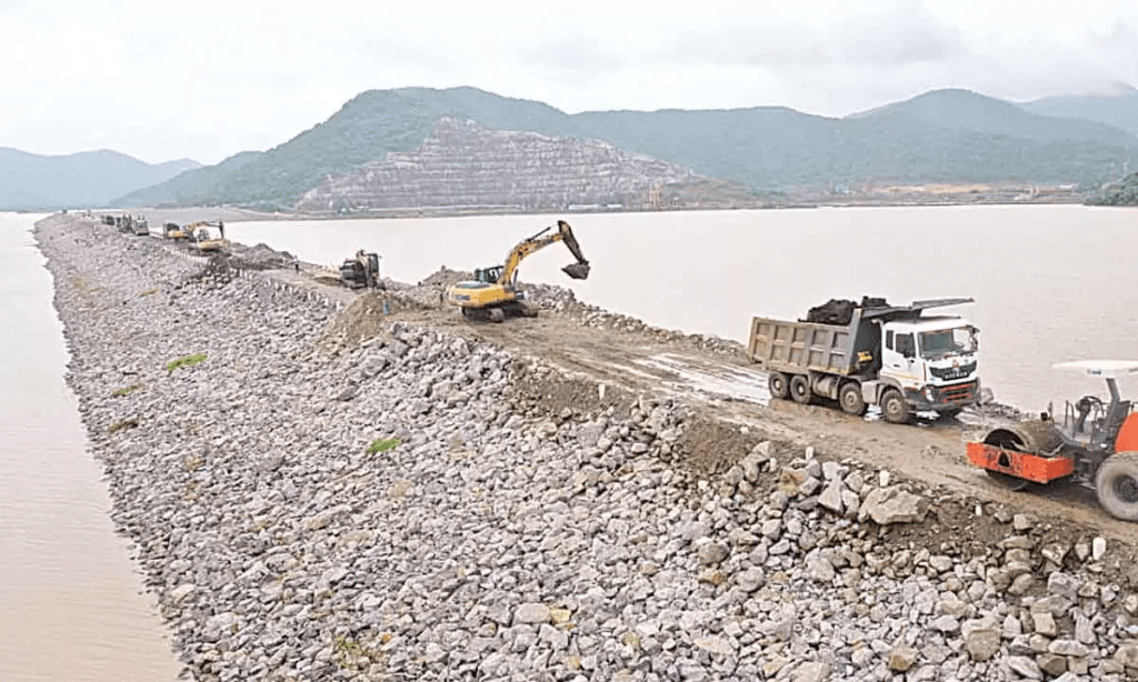 2022: When Polavaram project further unraveled – SANDRP