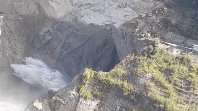 Massive Landslide AGAIN damages Lower Subansiri Hydro Project in Oct ...