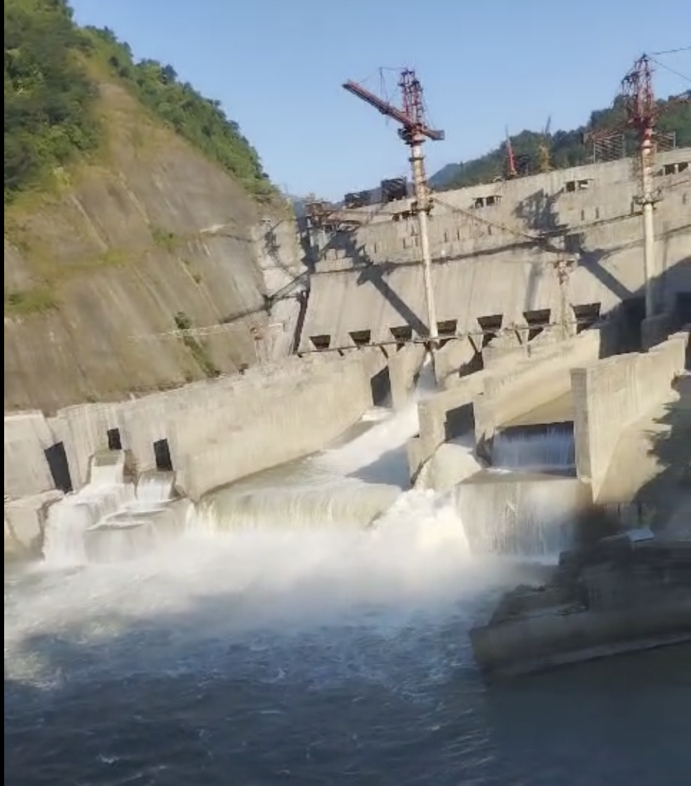 Massive Landslide AGAIN damages Lower Subansiri Hydro Project in Oct ...