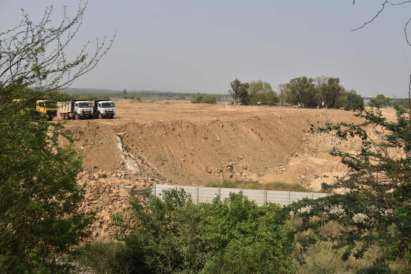 Restore Yamuna Floodplain Raised by Illegal Soil Dumping near Shashtri ...