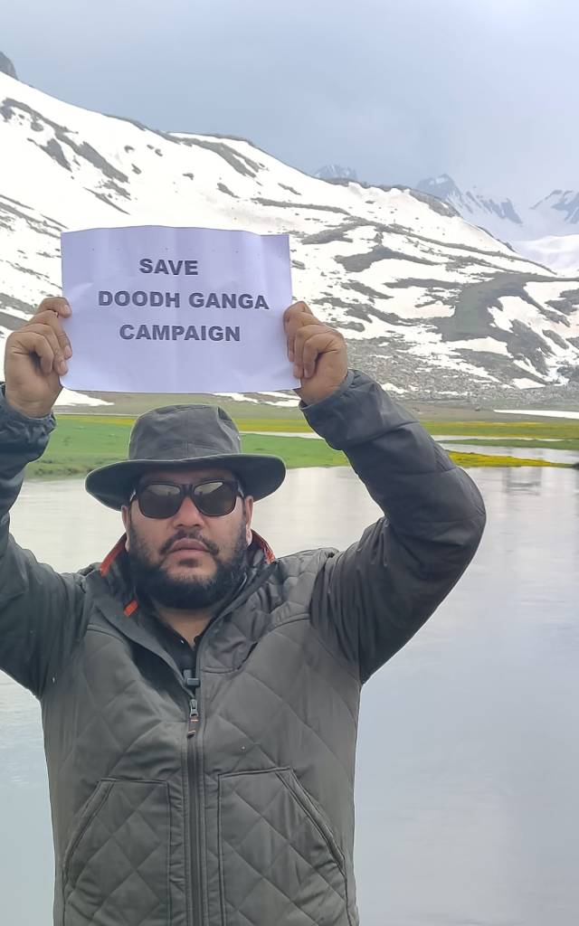 Unsustainable sand mining in Kashmir Rivers: Dr. Raja Muzaffar Bhat Interview – SANDRP